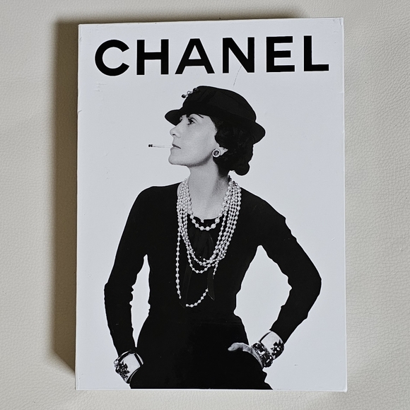 CHANEL | Other | Chanel Fashion Fine Jewellery Perfume Set Of 3 Books ...